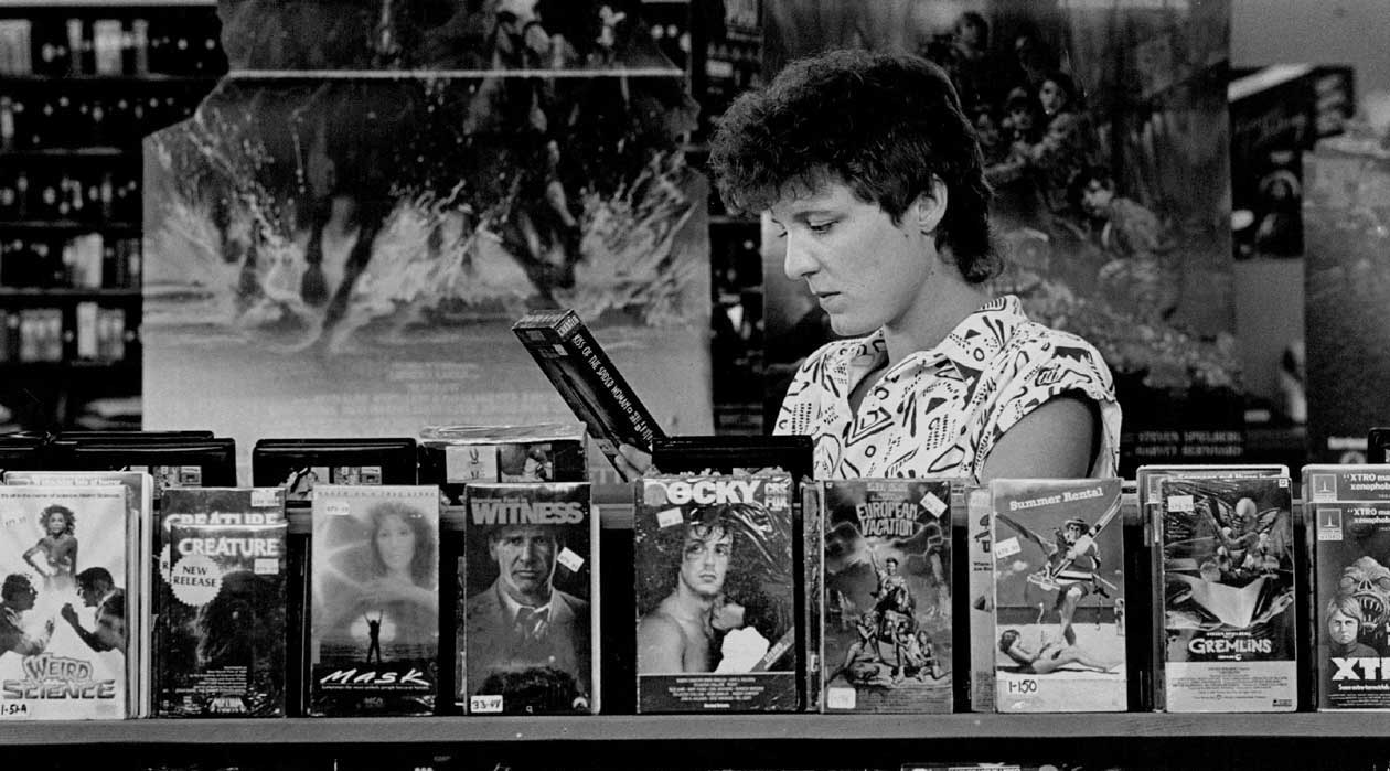 George Atkinson Y El Primer Videoclub Del Mundo - RaroVHS – El Archivo ...